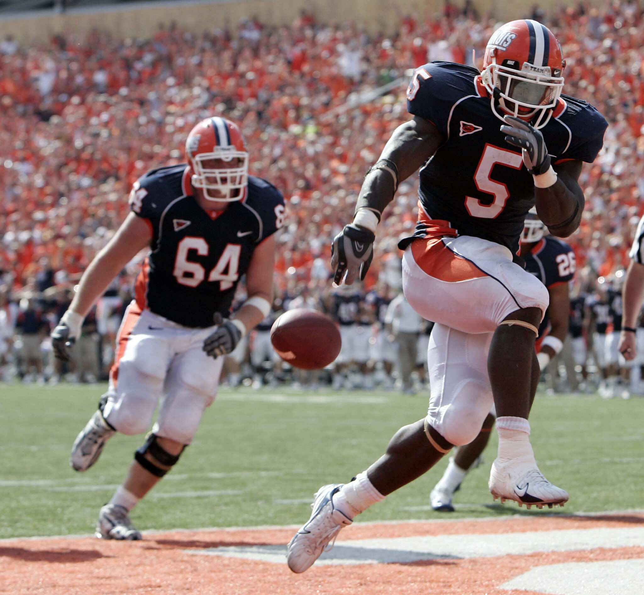 Remembering the 2007 Fighting Illini football team.