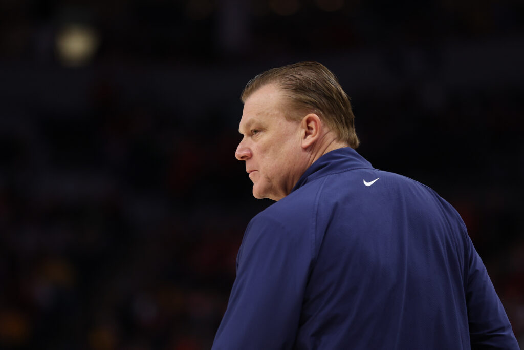 Illinois Basketball Center Tomislav Ivisic to Debut vs Ole Miss ...