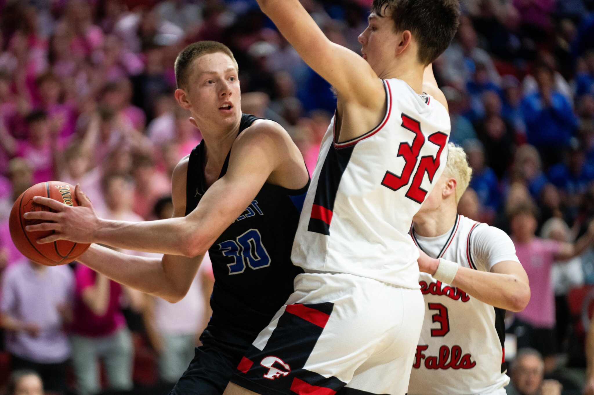 Illinois basketball offers three-star forward from Iowa Landon Davis ...