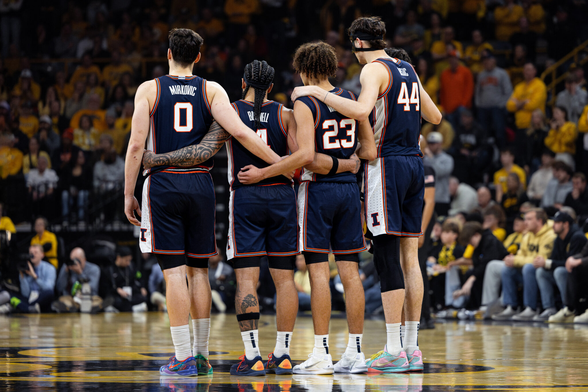Illinois basketball receives strong praise from Minnesota HC Niko ...